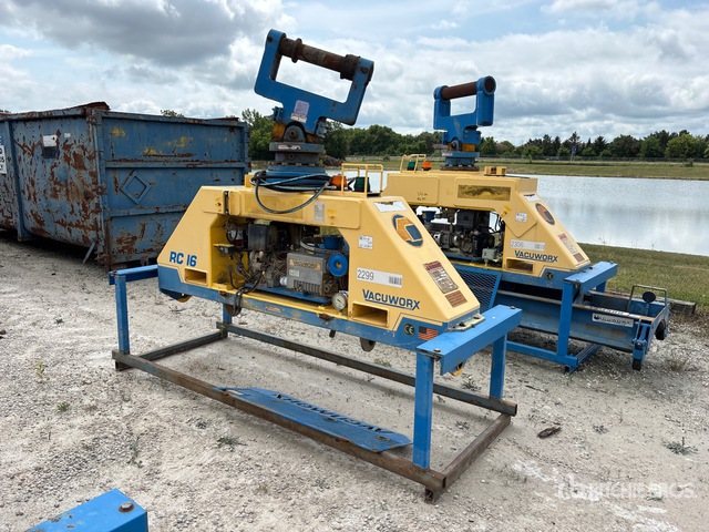 2007 Vacuworx RC 16 Vacuum Lifter | Ritchie Bros. Auctioneers