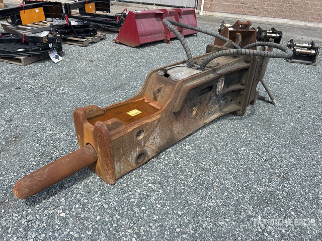 Vaned 20 in Hydraulic Breaker - Fits John Deere 225 | Ritchie Bros ...