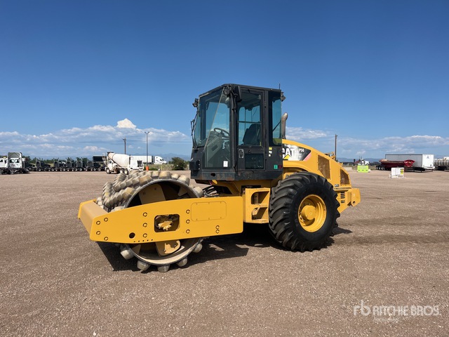 2009 Cat CP56 Padfoot Drum Compactor | Ritchie Bros. Auctioneers