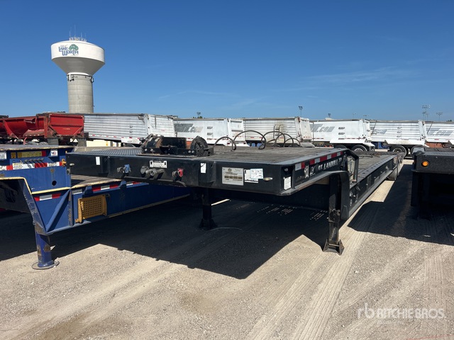 2018 Landoll 930D 51 ft T/A Sliding Axle Trailer | Ritchie Bros ...