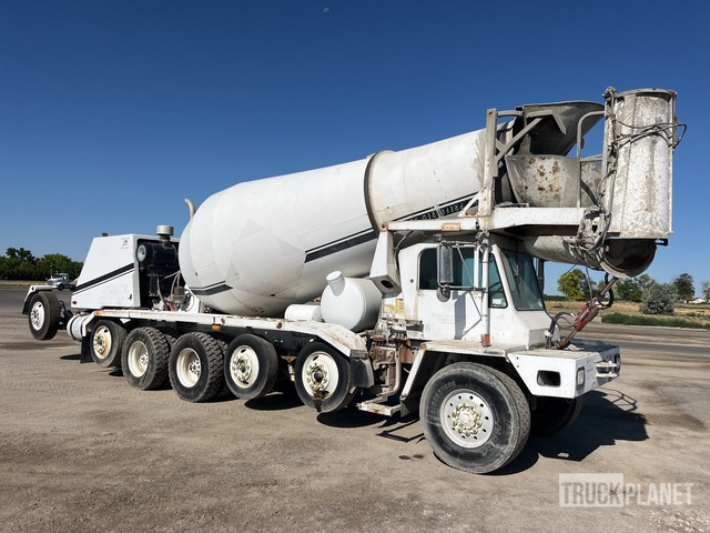 2000 Oshkosh S-2146 14x6 Front Discharge Mixer Truck in Twin Falls ...