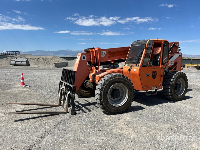 2013 JLG 8042 Telehandler | Ritchie Bros. Auctioneers