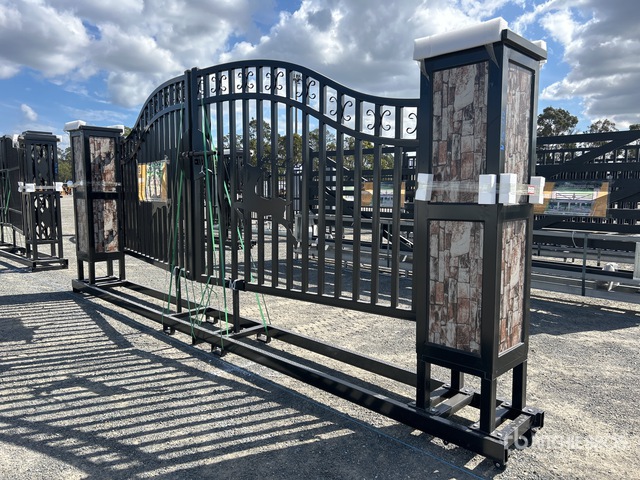 Suihe 20 ft Bi-Parting Driveway Gate (Unused) | Ritchie Bros. Auctioneers
