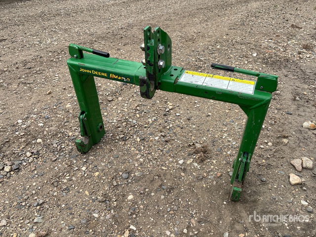John Deere iMatch 3 Point Hitch Quick Attach | Ritchie Bros. Auctioneers
