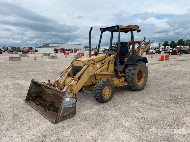 1996 Ford 455D 4x4 Landscape Loader | Ritchie Bros. Auctioneers