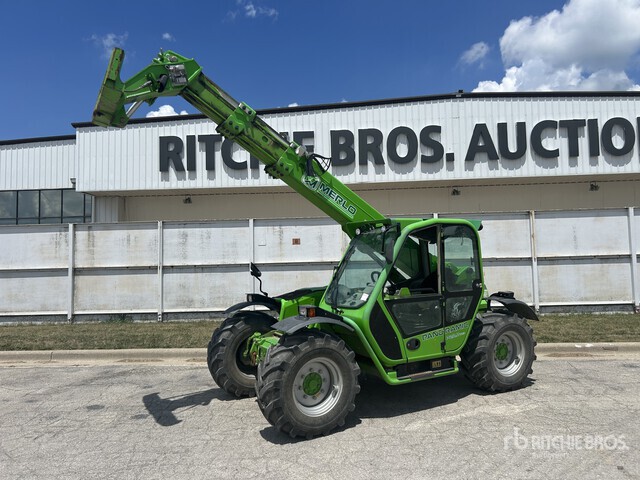 2017 Merlo P28.8 Telehandler | Ritchie Bros. Auctioneers