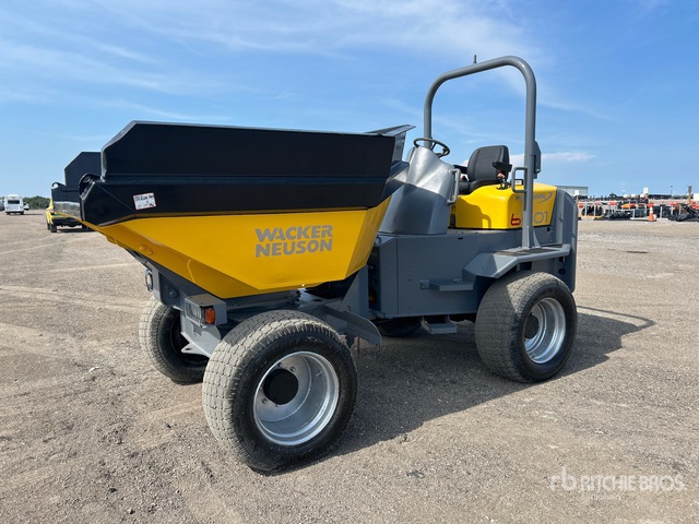 2012 Wacker Neuson 6001 4x4 Swivel Dumper | Ritchie Bros. Auctioneers