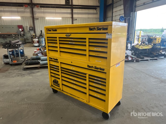 Mac Tools Tech Series 67 In x 25 In Tool Box | Ritchie Bros. Auctioneers