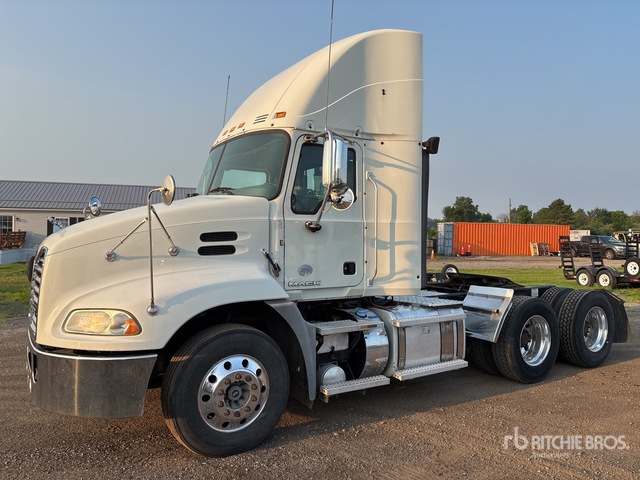 2016 Mack CXU613 6x4 T/A Day Cab Truck Tractor | Ritchie Bros. Auctioneers