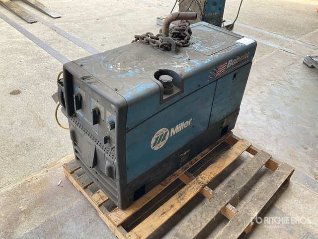 2011 Miller Electric Bobcat 250 250 A Skid-Mounted Engine Driven Welder ...
