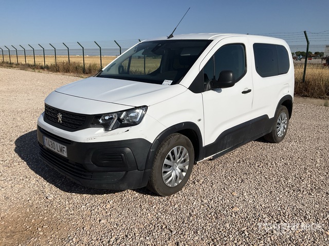 2020 Peugeot Rifter Passenger Van | Ritchie Bros. Auctioneers