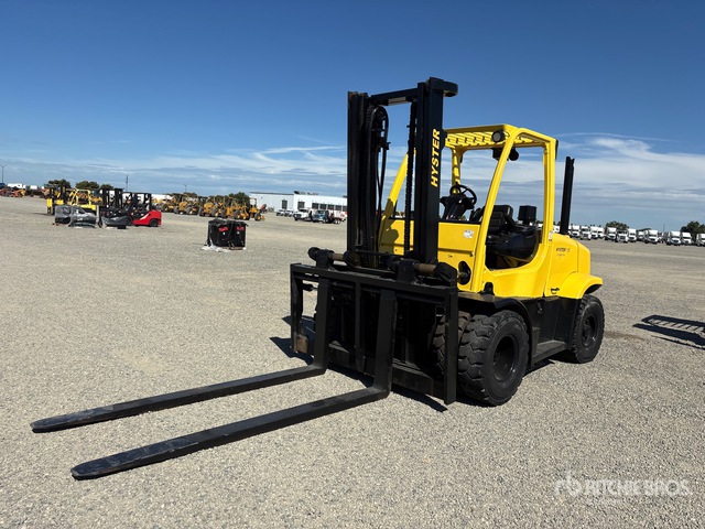 2009 Hyster H155 FT 13750 lb Pneumatic Tire Forklift | Ritchie Bros ...