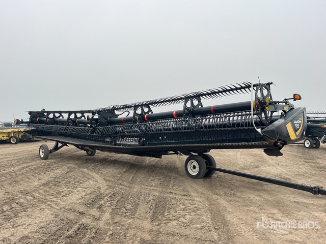 2018 MacDon FD140 40 ft Flex Draper Combine Header | Ritchie Bros ...