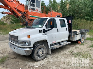 2005 Chevrolet C4500 4x2 Crew Cab Flatbed Truck in Kentland, Indiana ...