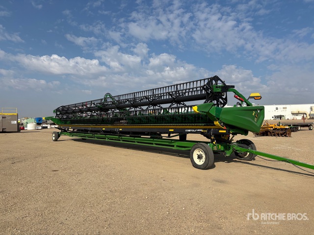 2021 John Deere HD50R 50 ft Hinged Draper Combine Header | Ritchie Bros. Auctioneers