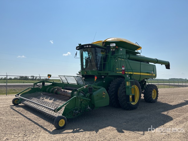 2011 John Deere 9870 STS 4x4 Combine Harvester | Ritchie Bros. Auctioneers