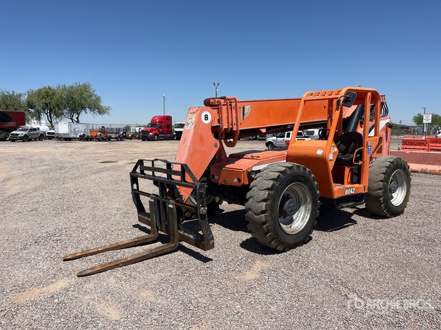2012 JLG 8042 Telehandler | Ritchie Bros. Auctioneers