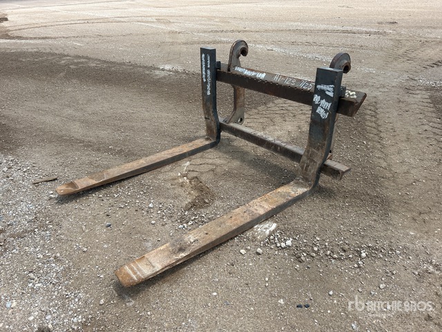 60 in Q/C Wheel Loader Forks - Fits Volvo L90 | Ritchie Bros. Auctioneers