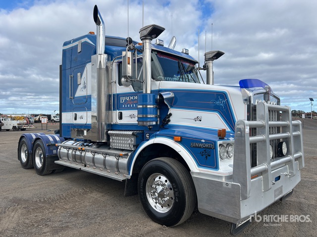 2017 Kenworth T659 6x4 T/A Sleeper Truck Tractor | Ritchie Bros ...