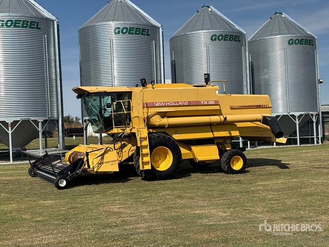 1993 New Holland TX36 Combine Harvester | Ritchie Bros. Auctioneers