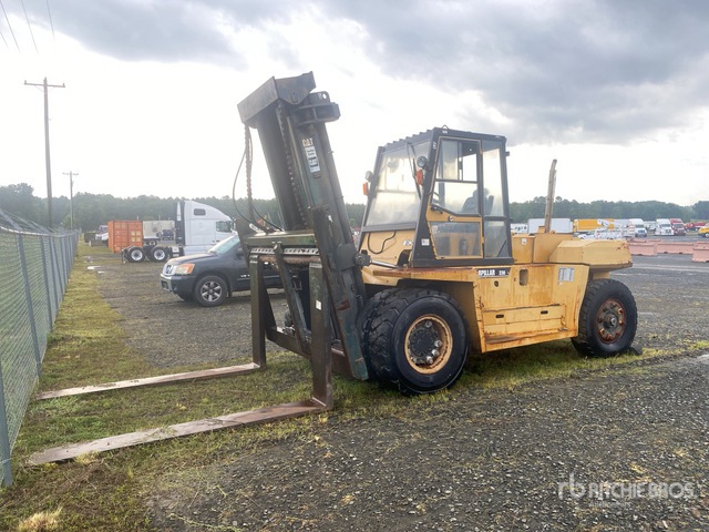 1996 Cat DP150 33000 lb Pneumatic Tire Forklift | Ritchie Bros. Auctioneers