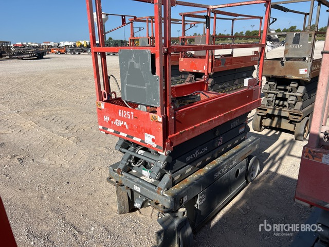 2020 Skyjack SJIII-3219 Electric Scissor Lift | Ritchie Bros. Auctioneers