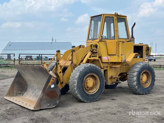 1977 Cat 930 Wheel Loader | Ritchie Bros. Auctioneers