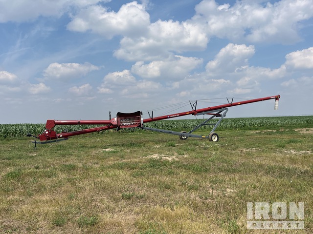 2016 Meridian SLMD10-66 10 in x 66 ft Swing Grain Auger | Ritchie Bros ...