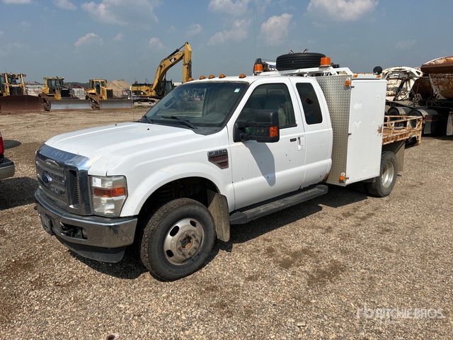 2010 Ford F-350 Lariat 4x4 Extended Cab Service Truck | Ritchie Bros ...