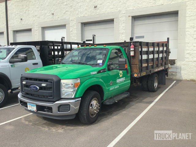2016 Ford F-350 XL 4x2 Flatbed Truck (Inoperable) in Eagan, Minnesota ...