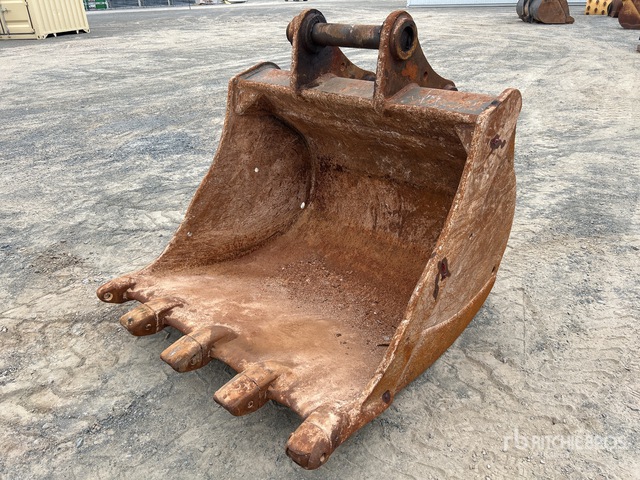 OZ 1200 mm Q/C Digging Excavator Bucket - Fits Cat 336 | Ritchie Bros ...
