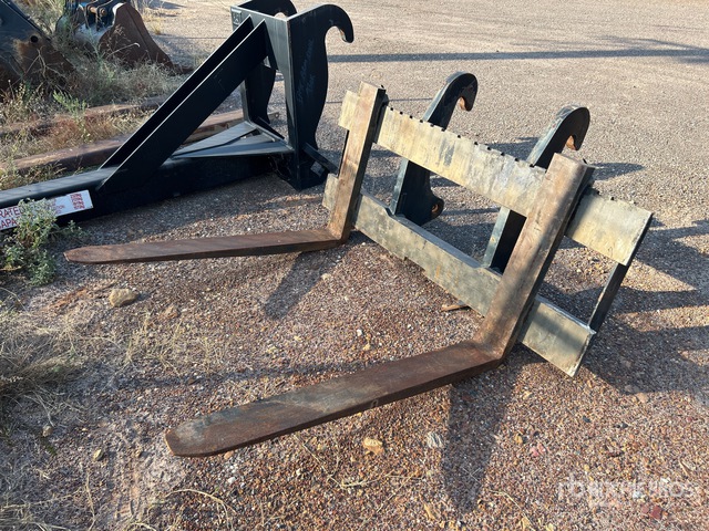 1200 mm Backhoe Forks | Ritchie Bros. Auctioneers