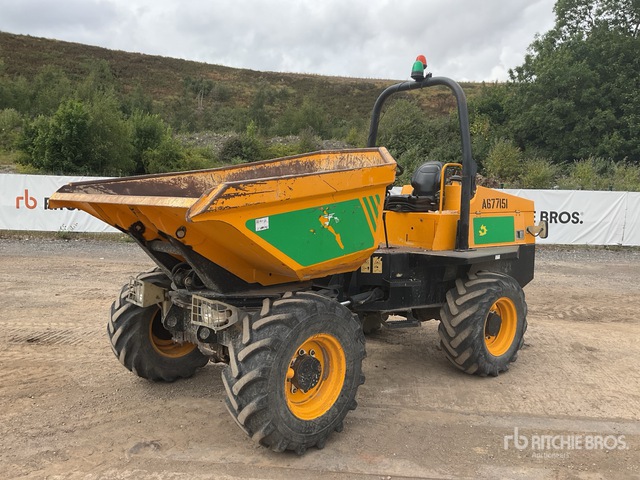 2015 JCB 6TST 6 ton 4x4 Swivel Dumper | Ritchie Bros. Auctioneers