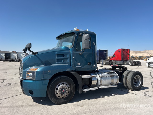 2020 Mack Anthem AN42T 4x2 Day Cab Prime Mover | Ritchie Bros. Auctioneers