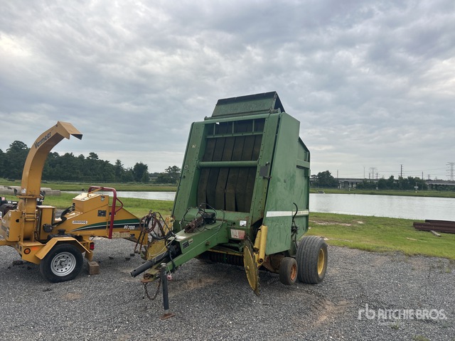 1985 John Deere 430 Round Baler | Ritchie Bros. Auctioneers