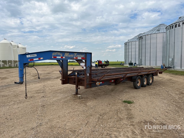 2005 Ag Sheild 32 ft x 10 ft Bale Mover | Ritchie Bros. Auctioneers
