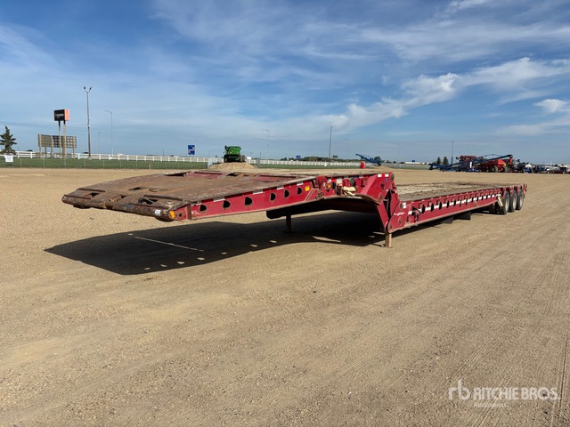2013 Doepker 68 ft 24-Wheel Folding Neck Trailer | Ritchie Bros ...