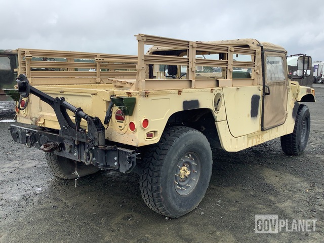 Surplus 2007 AM General M1097R1 HMMWV 2 Door Soft Top w/Truck Body in ...