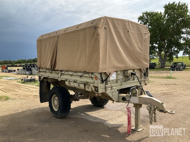 2003 Stewart & Stevenson M1082 LMTV Cargo Trailer in Abilene, Kansas ...