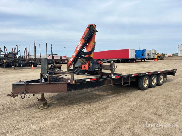2012 Oasis 18 ft Tri/A 2005 Palfinger 6000i Boom on Equipment Trailer ...