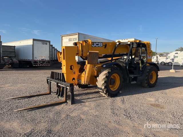 2017 JCB 512-56 Telehandler | Ritchie Bros. Auctioneers