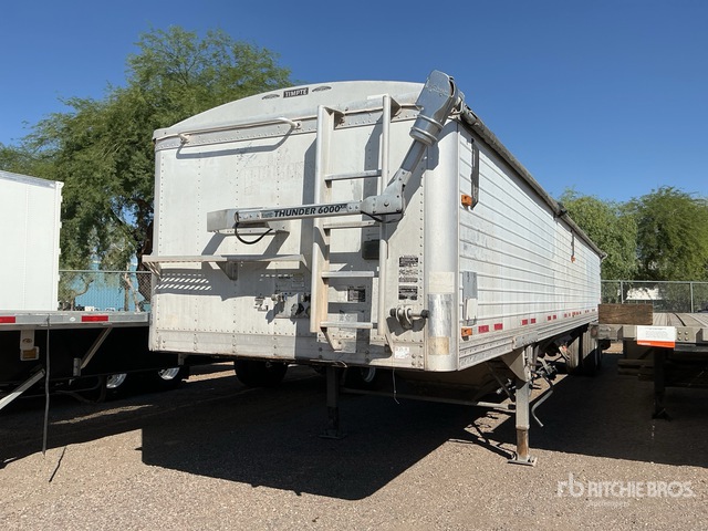2009 Timpte 42 ft T/A Belly Dump Grain Trailer | Ritchie Bros. Auctioneers