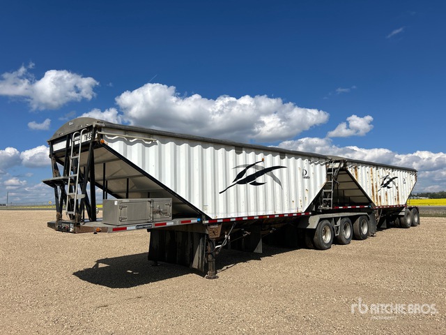 2016 Lode King 28 ft Super B-Train Lead Grain Trailer | Ritchie Bros ...