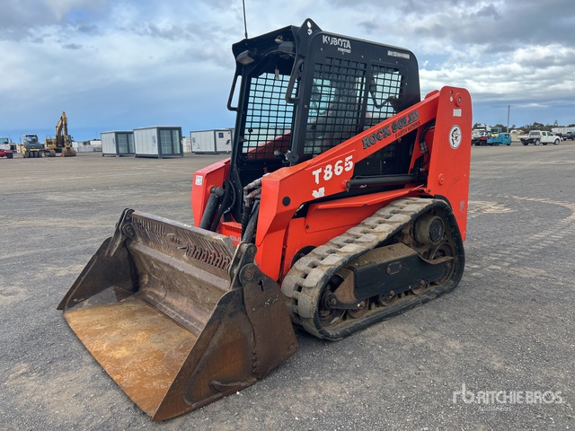2011 Cams T865 Compact Track Loader | Ritchie Bros. Auctioneers