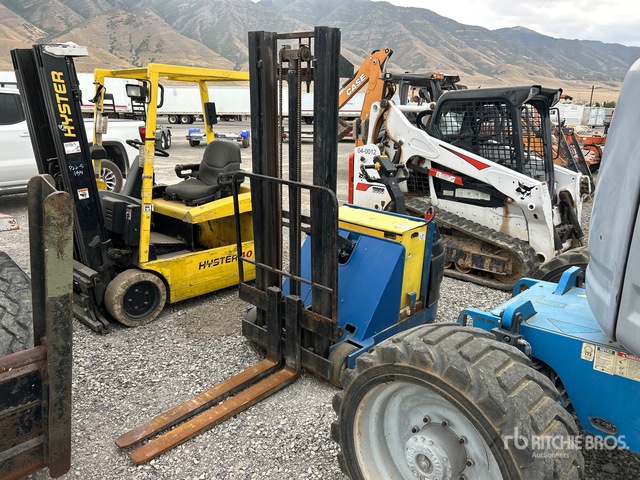 1999 Blue Giant BGL-30-130 3000 lb Electric Stacker | Ritchie Bros ...