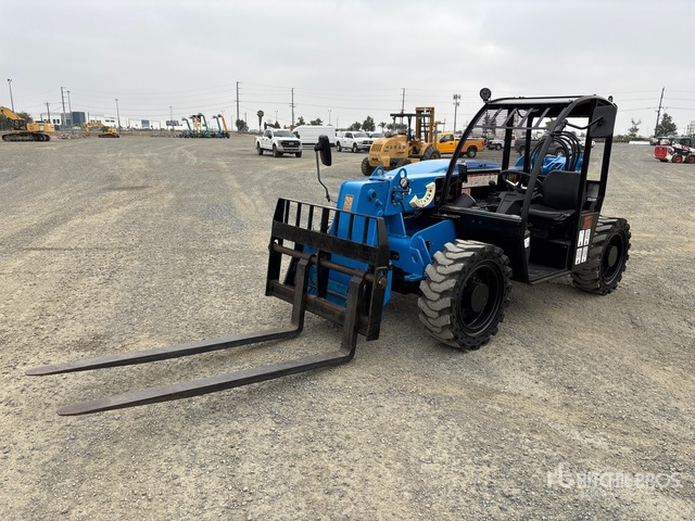 2017 Genie GTH-5519 Telehandler | Ritchie Bros. Auctioneers