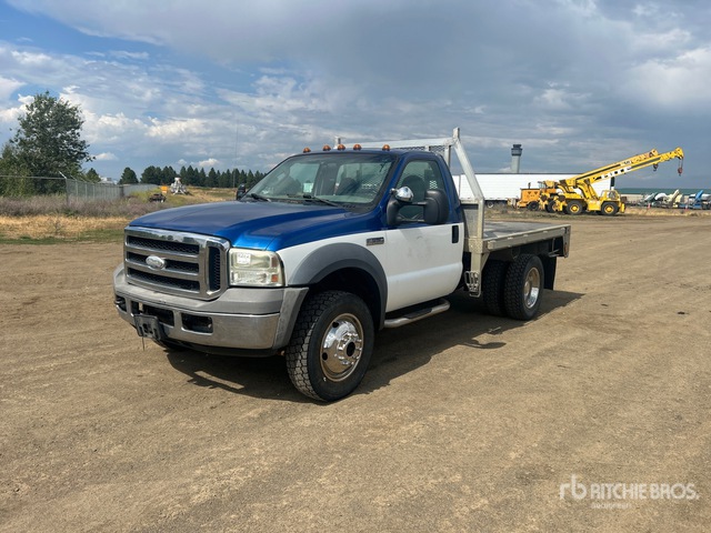 2005 Ford F-550 XL 4x4 Flatbed Truck | Ritchie Bros. Auctioneers