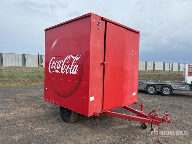 2000 Parravans 1.85 m S/A Enclosed Trailer | Ritchie Bros. Auctioneers