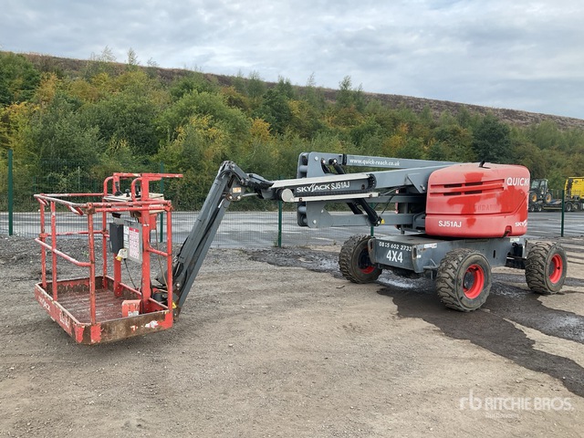 2015 Skyjack SJ51AJ 4WD Diesel Articulating Boom Lift | Ritchie Bros ...