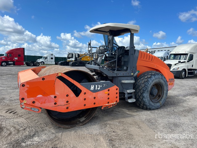 2016 Hamm H13i VIO Smooth Drum Compactor | Ritchie Bros. Auctioneers